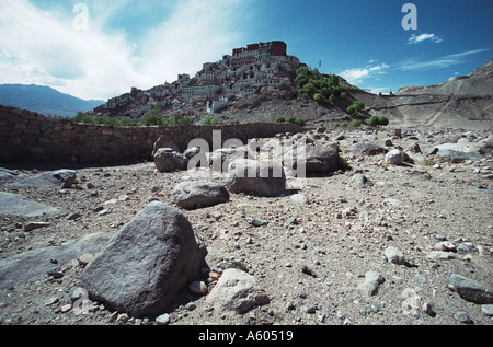One of the most spectacular Buddhist monasteries in India Tikse Gompa ...