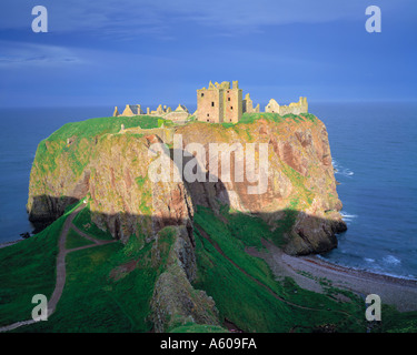 Cliffside Ruins of Dunnottar Castle Scottish Highlands Scotland UK ...