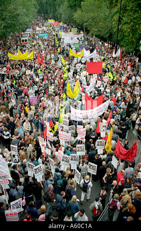 Peace demonstration London 2002 Stock Photo - Alamy