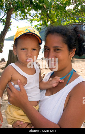 Tahitian mother and child on the island of Moorea Stock Photo - Alamy