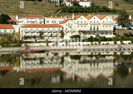 Pinhao town and douro river vintage house hotel pinhao douro portugal ...