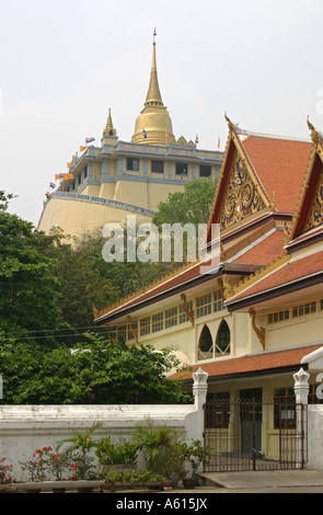 Bankok Thailand Golden mount temple Stock Photo - Alamy