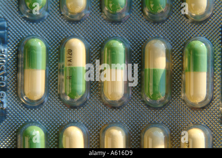 pills pills fluoxetine detail packet fluox 20mg capsules drugs drug ...