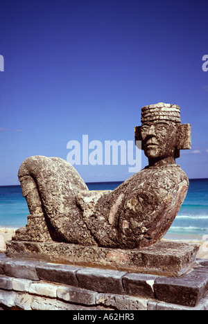 Chac Mool Statue, Cancun Beach, Quintana Roo, Yucatan Peninsula, Mexico ...