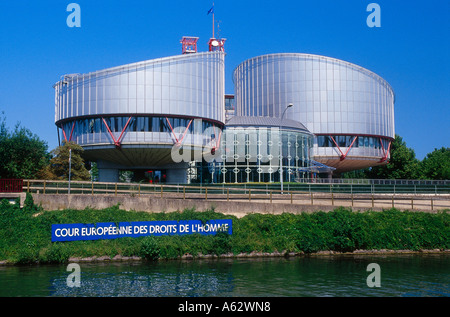 European Parliament buildings and Louise Weiss building, Strasbourg ...