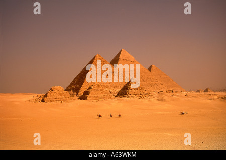 pyramid of kephren behind and pyramid of mykerinos front area of gizeh ...