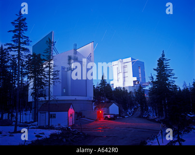 lbt large binocular telescope Stock Photo - Alamy