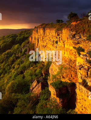 Whitestone Cliff at sunset near Sutton Bank in the North York Moors ...