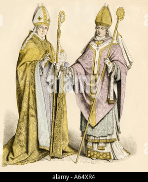 Bishop - vestments Stock Photo - Alamy
