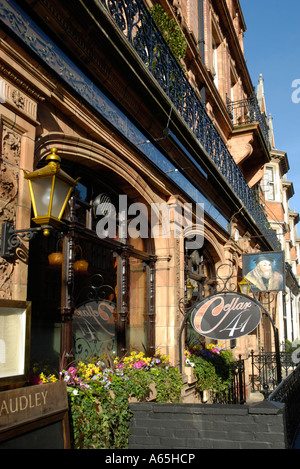 Audley pub, Mount Street, Mayfair, London, W1 Stock Photo - Alamy