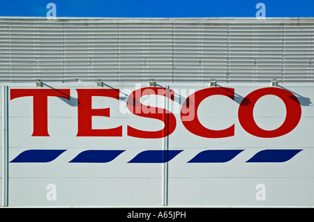 Tesco store sign Stock Photo - Alamy