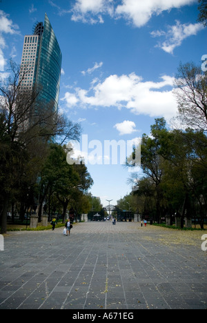 Torre mayor - chapultepec park - mexico city Stock Photo - Alamy