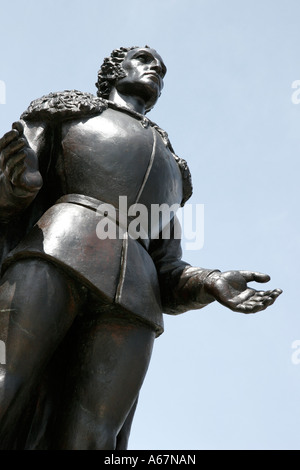 Christopher Columbus Statue Bayfront Park, Miami, Florida. Dedicated ...
