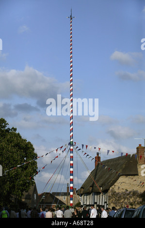 A traditional Maypole in the Worcestershire village of Offenham in the ...