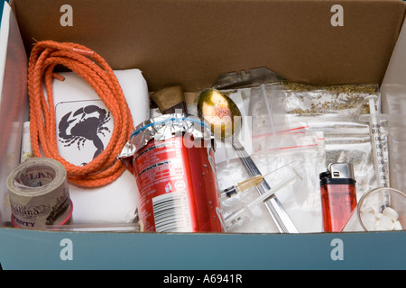 Typical drug dealer drugs and drug paraphernalia Stock Photo - Alamy