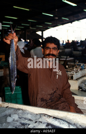 Market trader Dubai fish market United Arab Emirates Stock Photo - Alamy