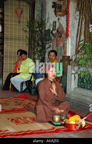 Private performance of Vietnam opera Old Quarter Hanoi South East Asia ...
