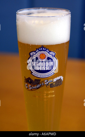 schneider weisse bier beer alcohol glass drink vertical colour color ...