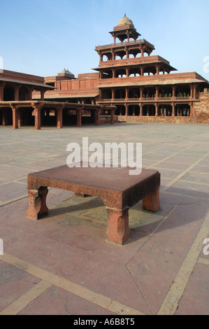 Panch Mahal 16th Century Ghost city complex Fatehpur Sikri Agra built ...