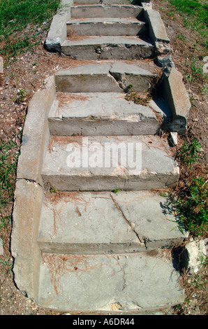 cement concrete stairs broken craked cracks steps Stock Photo - Alamy