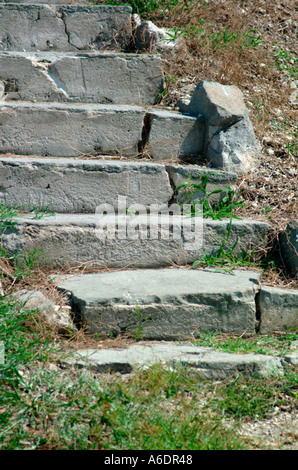 cement concrete stairs broken craked cracks steps Stock Photo - Alamy