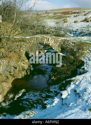 Packhorse bridge over Gayle Beck. Thorns Gill, Yorkshire Dales National ...