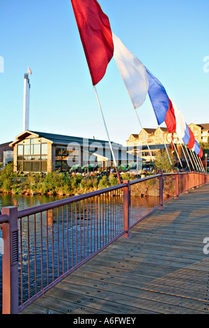 The Shops Old Mill District Bend Oregon Stock Photo - Alamy