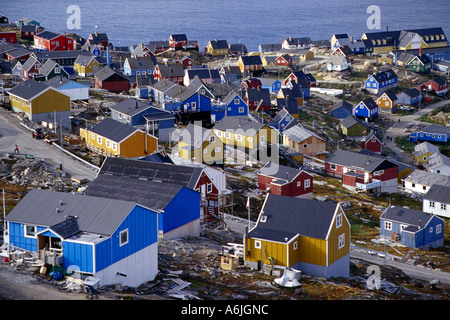 Upernavik (Greenland) - coast from the sea with floating icebergs Stock ...