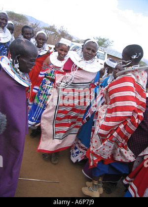 Maasai ladies dance in Malambo, Tanzania Stock Photo - Alamy