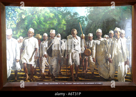 Mahatma Gandhi ; Salt March ; Salt Satyagraha ; Dandi March ; Dandi ...