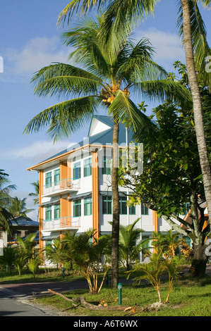 The Tuvaluan parliament building on Funafuti, built by aid from Taiwan ...