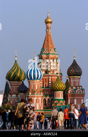 St Basil's cathedral on Red Square, Moscow, Russia Stock Photo - Alamy