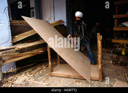 Sikh Carpenter Amritsar India Stock Photo - Alamy