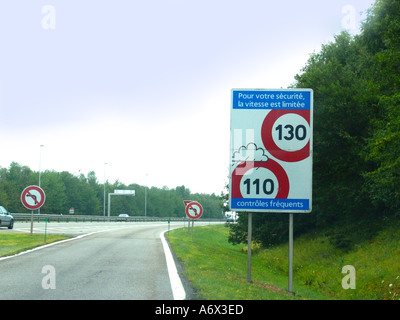 French autoroute motorway speed limit sign showing weather Stock Photo ...