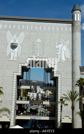 Hollywood & Highland's Babylon Court features an archway framing the ...
