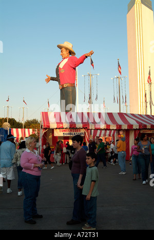 Big Tex statue at the Fair Park of Texas Stock Photo - Alamy