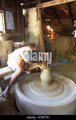 Philippines, Man Making Pot On Potters Wheel Stock Photo - Alamy