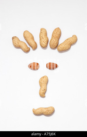 Background frame made of peanuts Stock Photo - Alamy