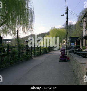 River Avon, Hanham Lock and Hanham Mills, Bristol, UK Stock Photo - Alamy