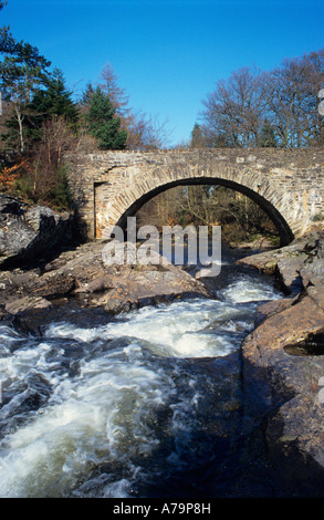 Bridge over the Falls of Dochart, Killin, Stirling, Scotland, UK Stock ...