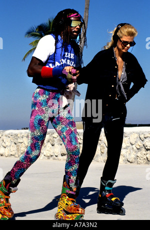 Miami Beach Florida,Crunch,Ocean Drive,5K Run,runners men woman female ...