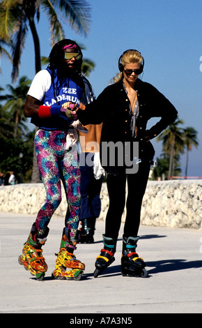 Miami Beach Florida,Crunch,Ocean Drive,5K Run,runners men woman female ...