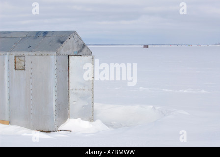 Ice Fishing Huts on Lake Simcoe Stock Photo - Alamy