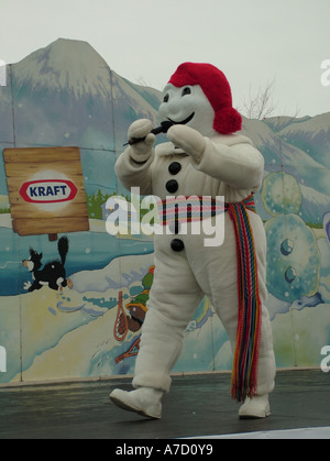 Canada, Quebec Province, Quebec City, Quebec Carnival, parade by night ...