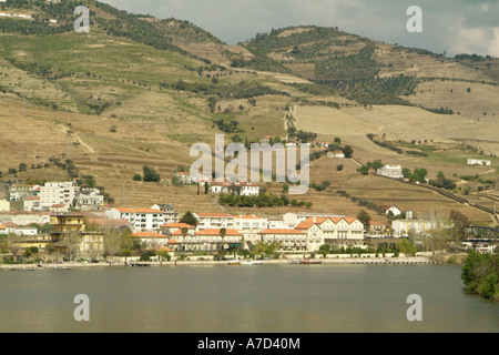 Pinhao town and douro river vintage house hotel pinhao douro portugal ...