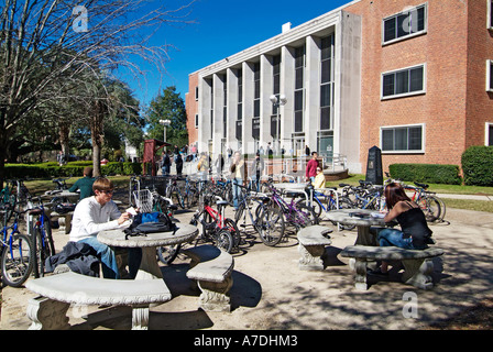Robert Manning Strozier Library on the Florida State University Campus ...