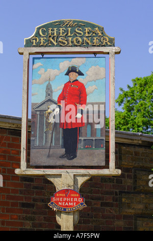 Royal Hospital Grounds, London UK 24 June 2026 Micael Ayrton,Reflective ...