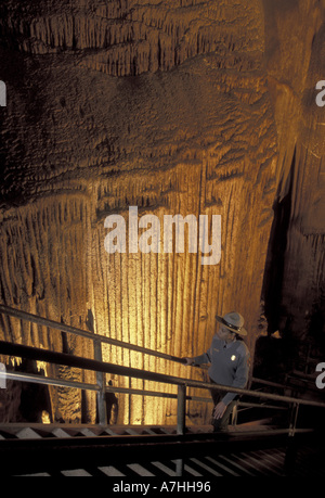 NA, USA, Kentucky, Mammoth Cave National Park. Female Park Ranger and ...