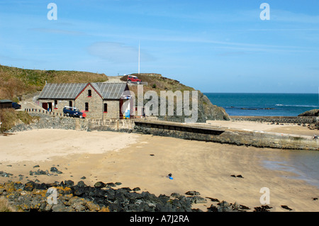 The RNLI Lifeboat Station at Porth Dinllaen, Wales Stock Photo - Alamy