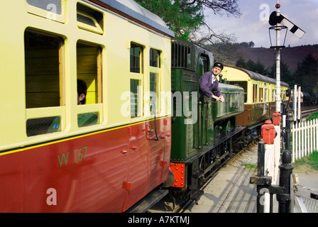 The Glyndyfrdwy railway station on the Llangollen Steam Railway in ...